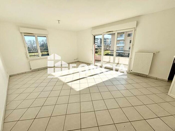 Appartement à louer - Nord Est, Saint-Julien-en-Genevois - 3 pièces - 2 chambres