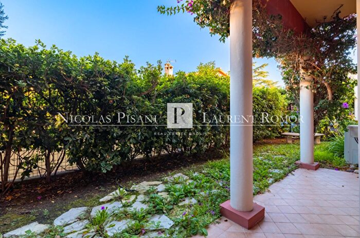 Appartement à vendre - Saint-Jean-Cap-Ferrat - 3 pièces - 2 chambres