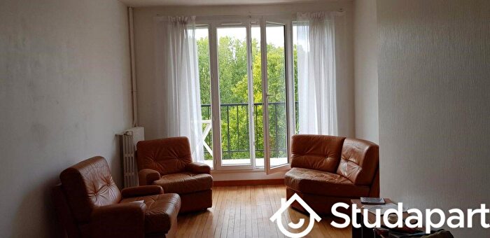 Appartement à louer - Gambetta, Paris ème arrondissement - 1 pièce - 2 chambres