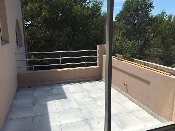 Appartement à louer - Les Angles - 2 pièces - 1 chambre