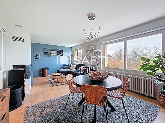 Maison à vendre - Cusset, Presles, Montbéton - 5 pièces - 4 chambres