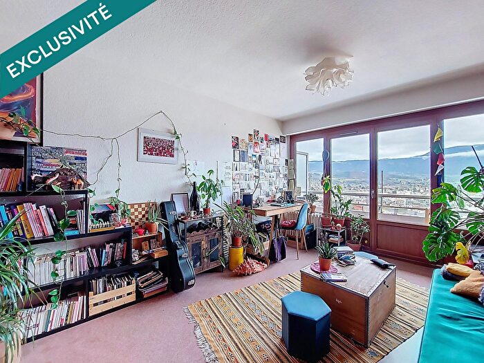 Appartement à vendre - Chambéry, Centre-ville - 2 pièces - 1 chambre