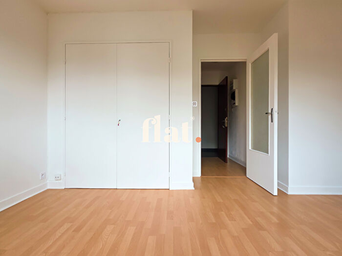 Appartement à louer - Nantes, Saint-Clément, Jardin des plantes, Caserne Lamoricière - 1 pièce