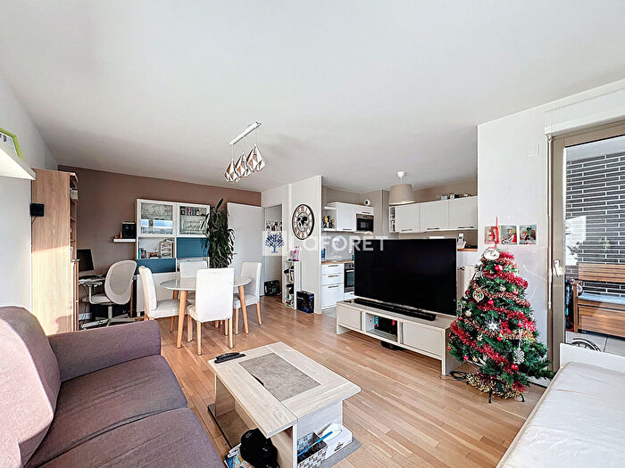 Appartement à vendre - Saint-Cyr-lécole, Fontaine Saint-Martin - 4 pièces - 3 chambres