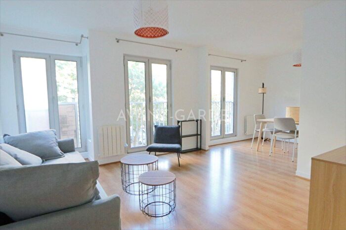 Appartement à louer - Auteuil Nord, Paris ème arrondissement - 2 pièces - 1 chambre