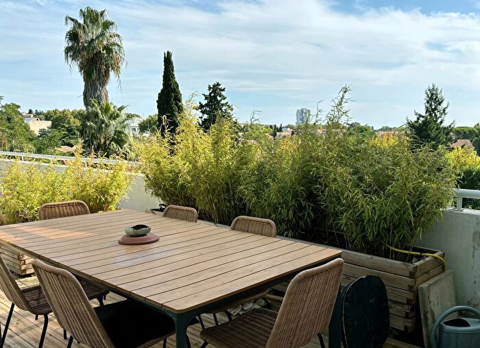 Appartement à vendre - Arles, Centre-ville - 4 pièces - 3 chambres