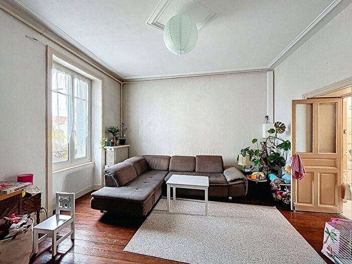 Appartement à louer - Centre Ville, Golbey - 4 pièces - 2 chambres