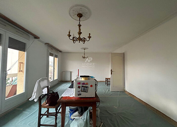 Poissy, Centre-ville - Appartement 4 pièces à louer