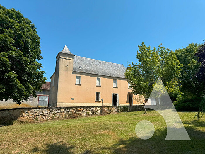 Maison à vendre - Saint-Martial-de-Nabirat - 10 pièces - 4 chambres