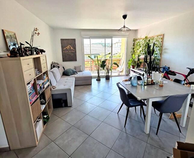 Chevrier : Appartement 3 pièces à louer