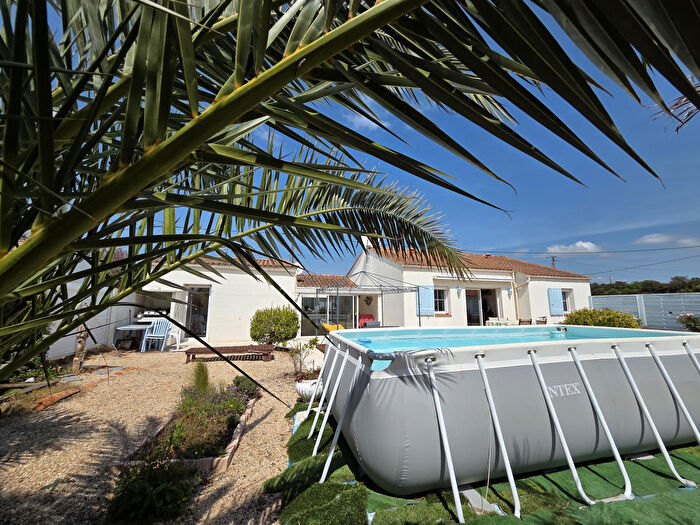Maison 6 pièces à Saint-Hilaire-de-Riez, Tamarin, Barbottes, à vendre