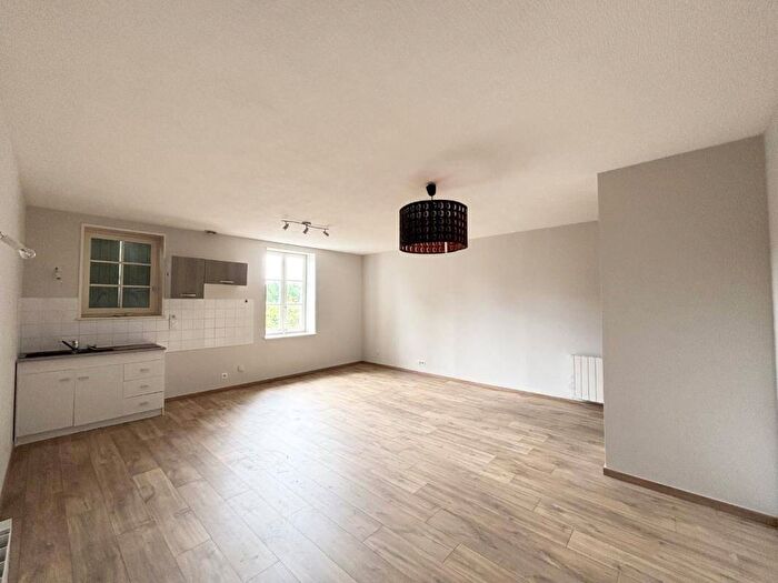 Messimy-sur-Saône : Appartement 4 pièces à louer