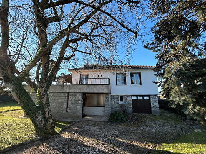 Maison à vendre - Biars-sur-Cère - 6 pièces - 3 chambres