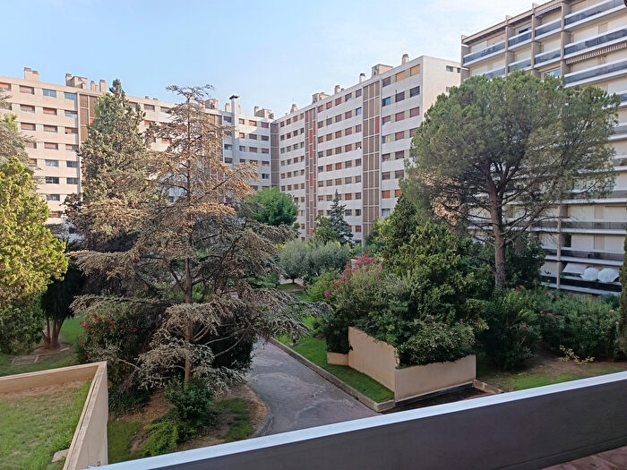 Marseille 1er, Saint-Charles : Appartement 4 pièces à vendre