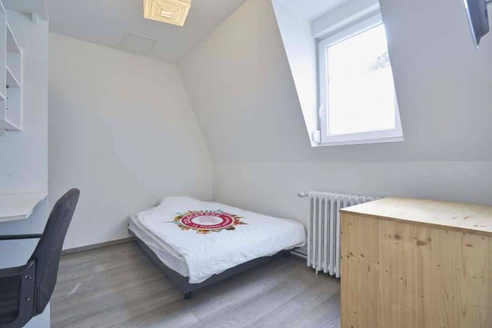 Pompidou-Nouvelle Madeleine, La Madeleine : Appartement 1 pièce à louer