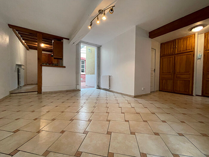 Appartement à louer - Sens, LAmande - 5 pièces - 3 chambres