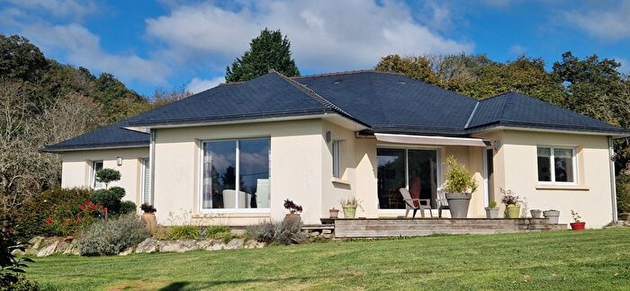 Maison à vendre - Gourin - 6 pièces - 3 chambres