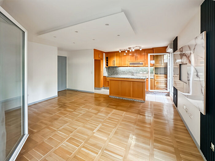 Massy, Atlantis, Champs Ronds - Appartement 3 pièces à vendre