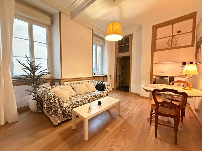 Appartement à louer - Centre, Angers - 2 pièces - 1 chambre