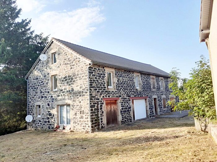 Maison 8 pièces à Saint-Front, à vendre