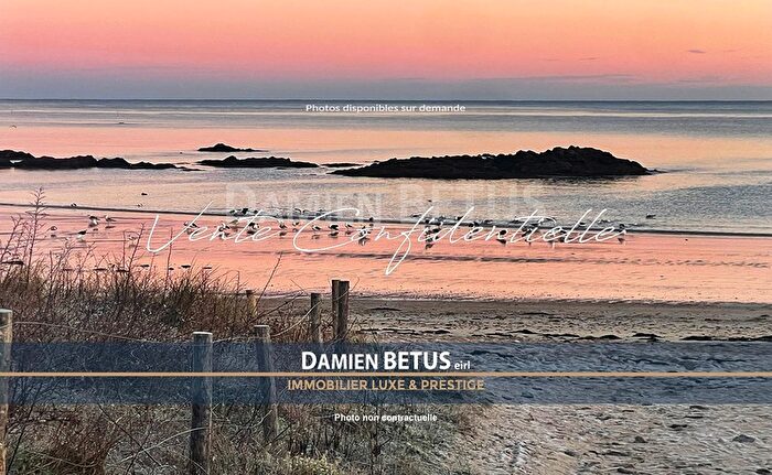 Maison à vendre - Lîle-dYeu, Saint-Sauveur, Les Sapins, Mairais Salé, La Croix, La Meule - 6 pièces - 3 chambres