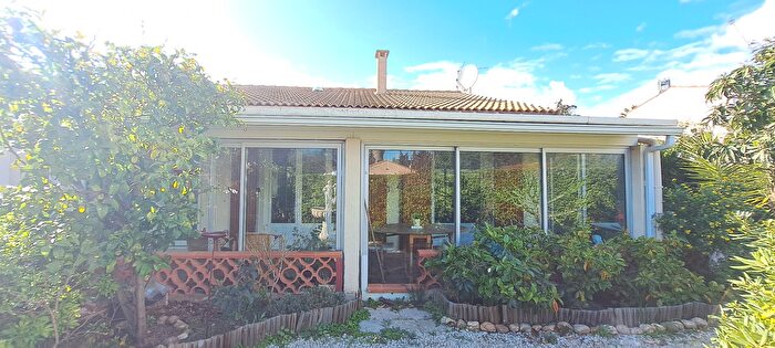 Maison à vendre - Vias, Ville - 3 pièces - 2 chambres