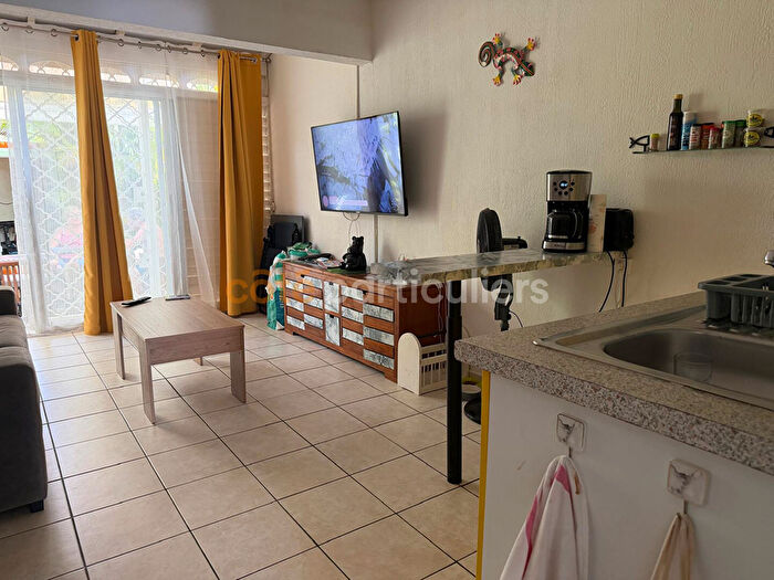 Appartement 2 pièces à Saint-François, à vendre