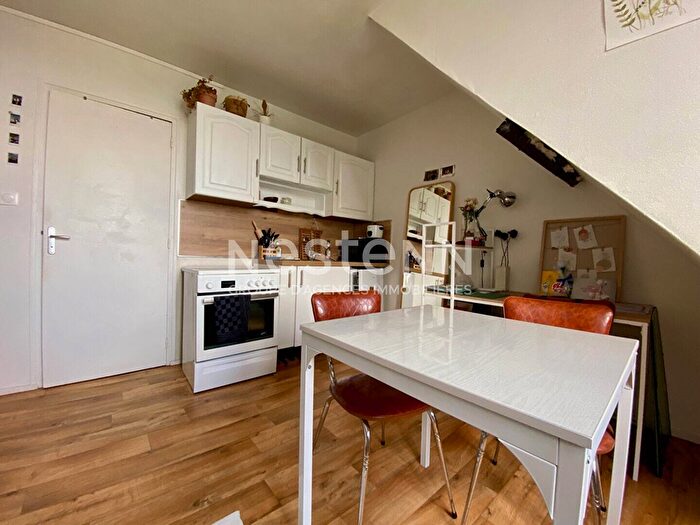 Appartement 1 pièce à Centre Ville, Blois, à louer