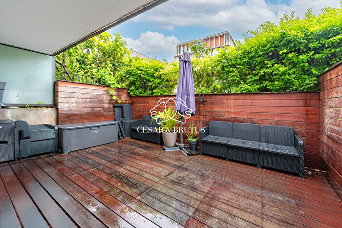 Appartement à vendre - Lyon e , La Duchère - 4 pièces - 3 chambres