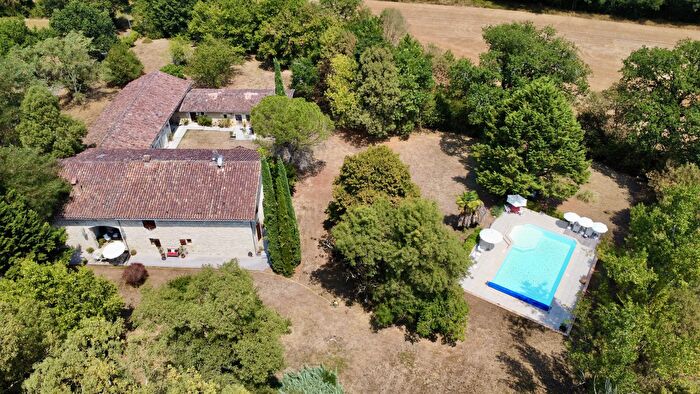 Jegun : Maison 8 pièces à vendre