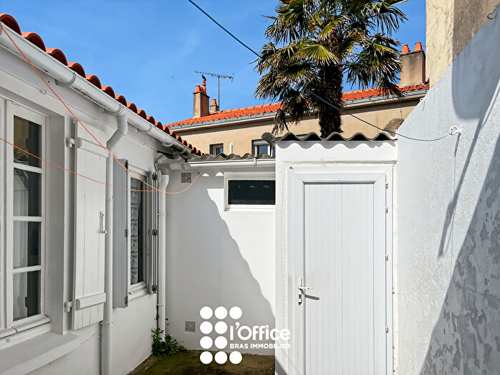 Maison 3 pièces à Les Sables-dOlonne, Gare, à vendre