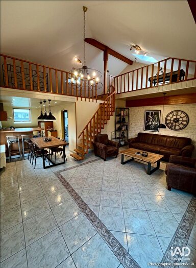 Appartement à vendre - Creutzwald, Centre-ville, Houvergaerten - 2 pièces - 1 chambre