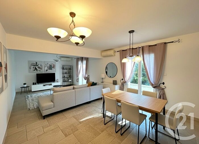 Maison à vendre - Fos-sur-Mer, Mègle - 6 pièces - 5 chambres