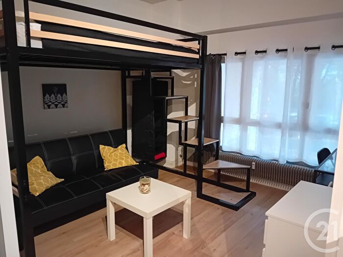 Appartement à louer - Troyes, Jules Guesde - 1 pièce