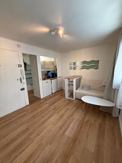 Appartement à louer - Marseille e , Les Chartreux - 1 pièce