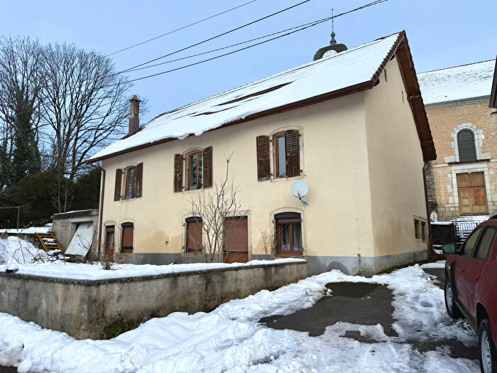 Maison à vendre - Vyt-lès-Belvoir - 8 pièces - 4 chambres