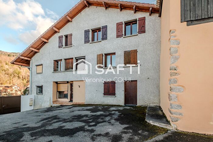 Maison à vendre - Draillant - 9 pièces - 6 chambres