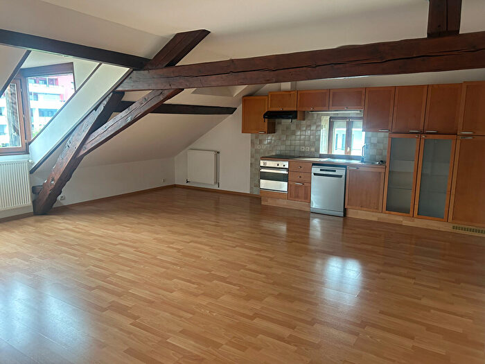 Appartement 3 pièces à louer - Ferney-Voltaire