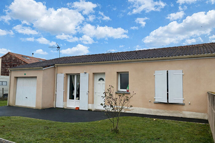 Maison à vendre - Bressuire, Chambroutet, Noirlieu, Noirterre - 4 pièces - 3 chambres