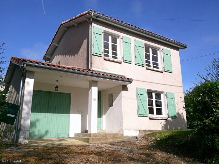 Maison 5 pièces à vendre - Villefagnan