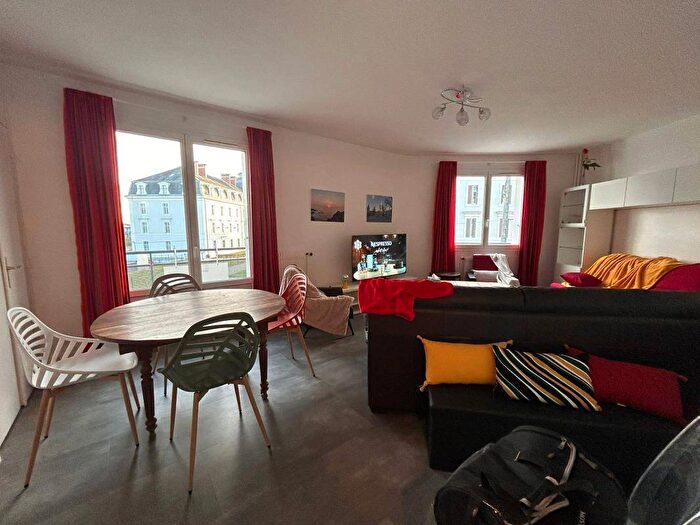 Est, Blois : Appartement 3 pièces à louer