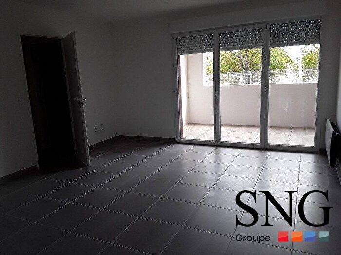 Appartement à louer - Saint Martin, Perpignan - 3 pièces - 2 chambres