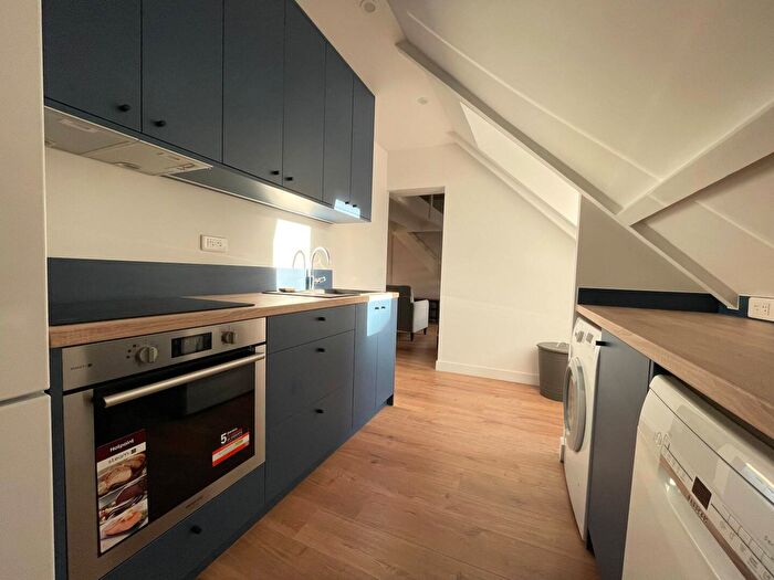 Appartement à louer - Centre, Arpajon - 2 pièces - 2 chambres