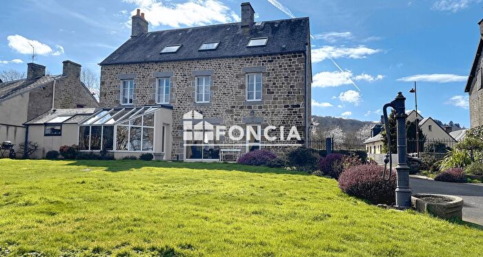 Maison à vendre - Cerisy-Belle-Étoile - 6 pièces - 4 chambres