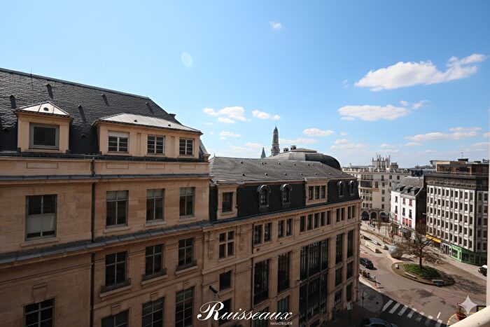 Appartement à vendre - Dijon, Centre-ville - 5 pièces - 3 chambres