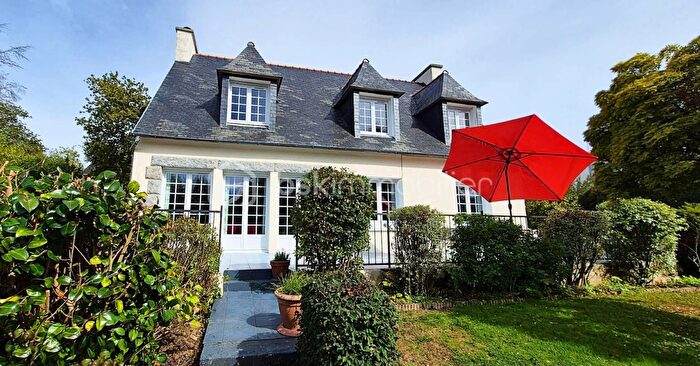 Maison 7 pièces à vendre à Huelgoat