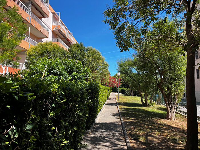 Appartement 3 pièces à vendre à Hyères, Gare, Godillot