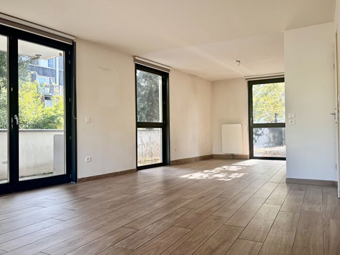 Lille, Bois Blanc : Appartement 3 pièces à vendre