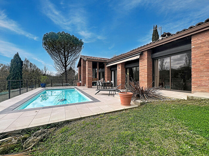 Maison à vendre - Vigoulet-Auzil - 8 pièces - 4 chambres