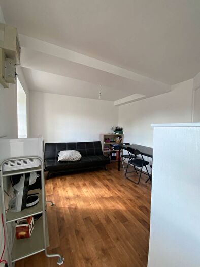 Appartement à louer - Haute Follis-Saint Martin, Laval - 2 pièces - 1 chambre